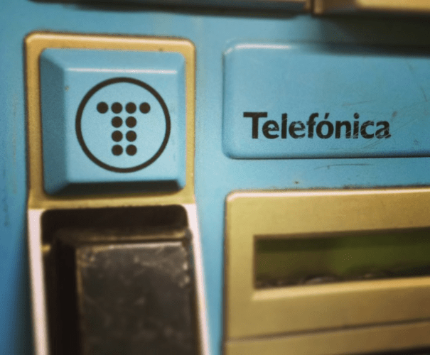 El logo de Telefónica | Historias de la Telefonía en España